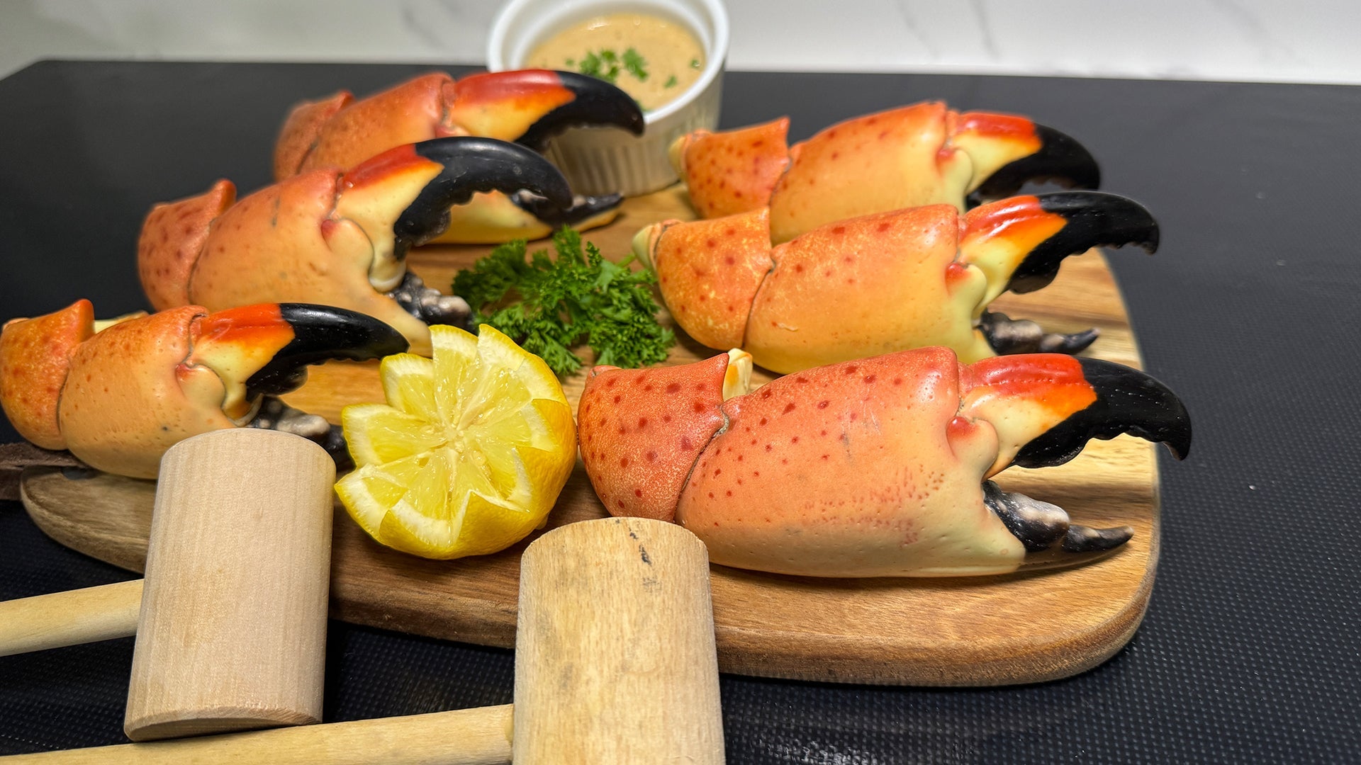 Florida Stone Crabs Online | A Premium Winter Seafood Indulgence